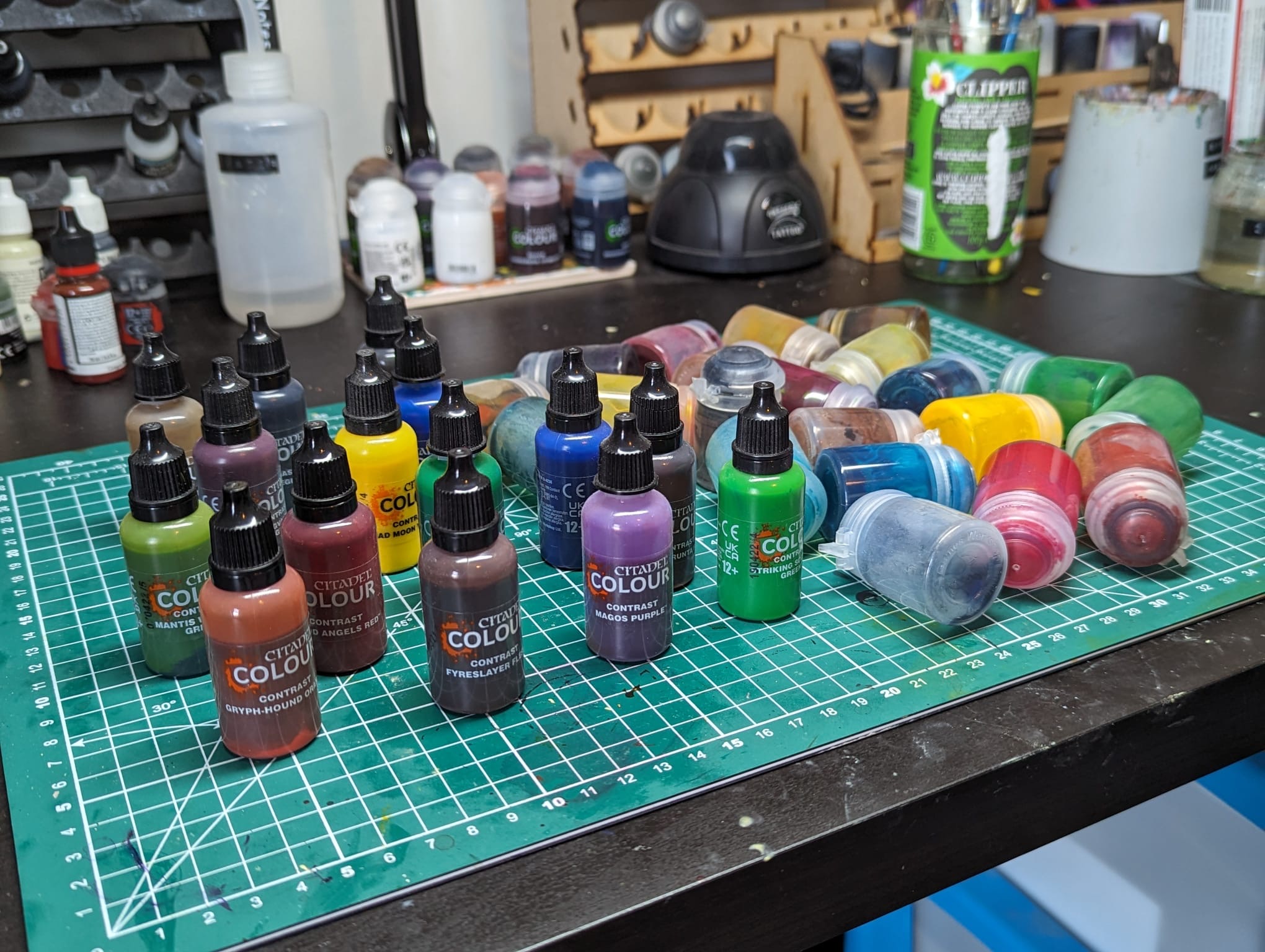 How To Transfer Paints Into Dropper Bottles - Handful Of Dice